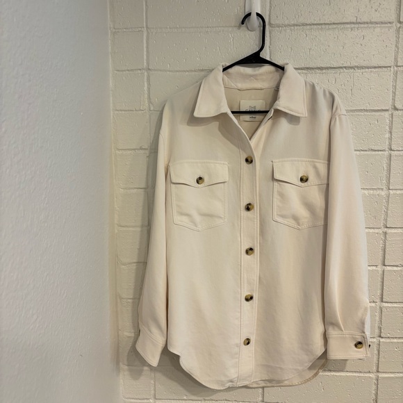 Aritzia | Jackets & Coats | Aritzia Wilfred The Ganna Shacket In White ...